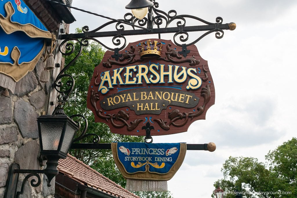 Akershus Royal Banquet Hall at Disney World Review (2024) | The Whole ...